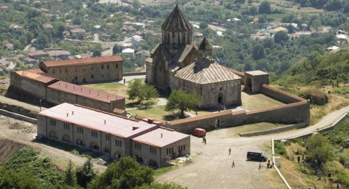 Ermənilərdən "Artsax" səhvi - Bu da türk adı imiş