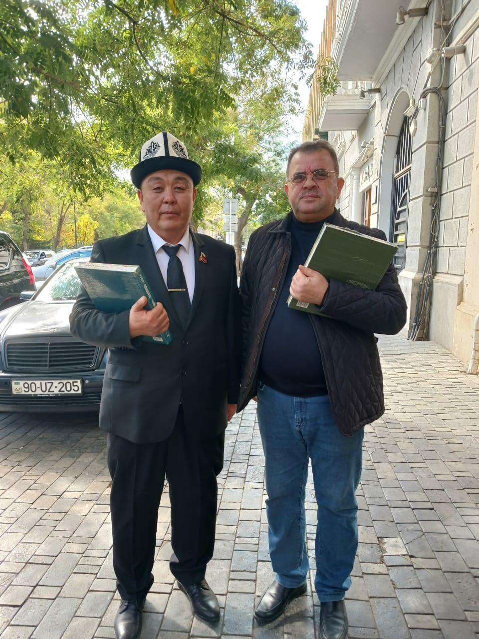Yunus Oğuz "Turan Birimdiqi" medalı ilə təltif olunub - FOTO